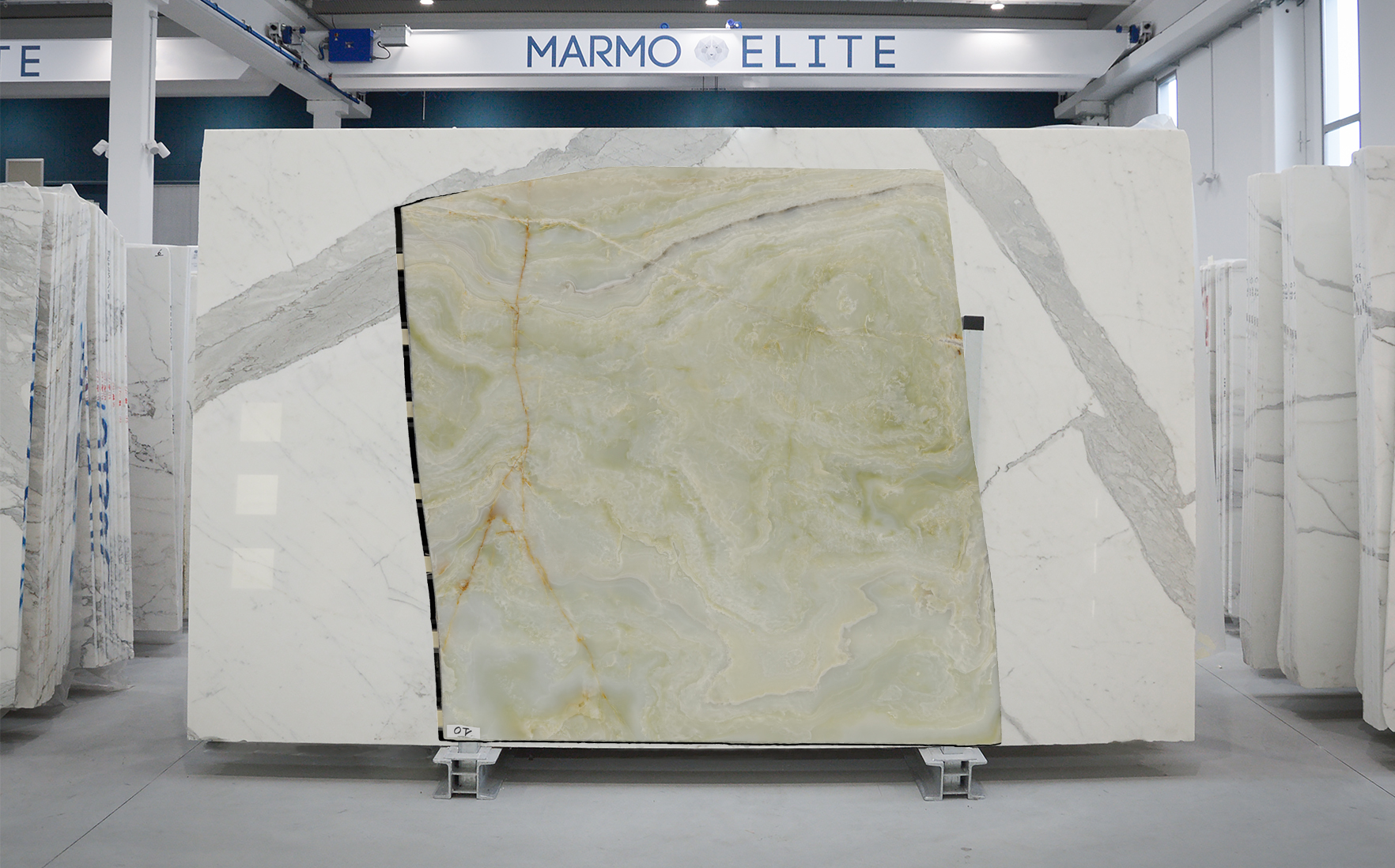 ONICE VERDE GIADA | Marmo Elite